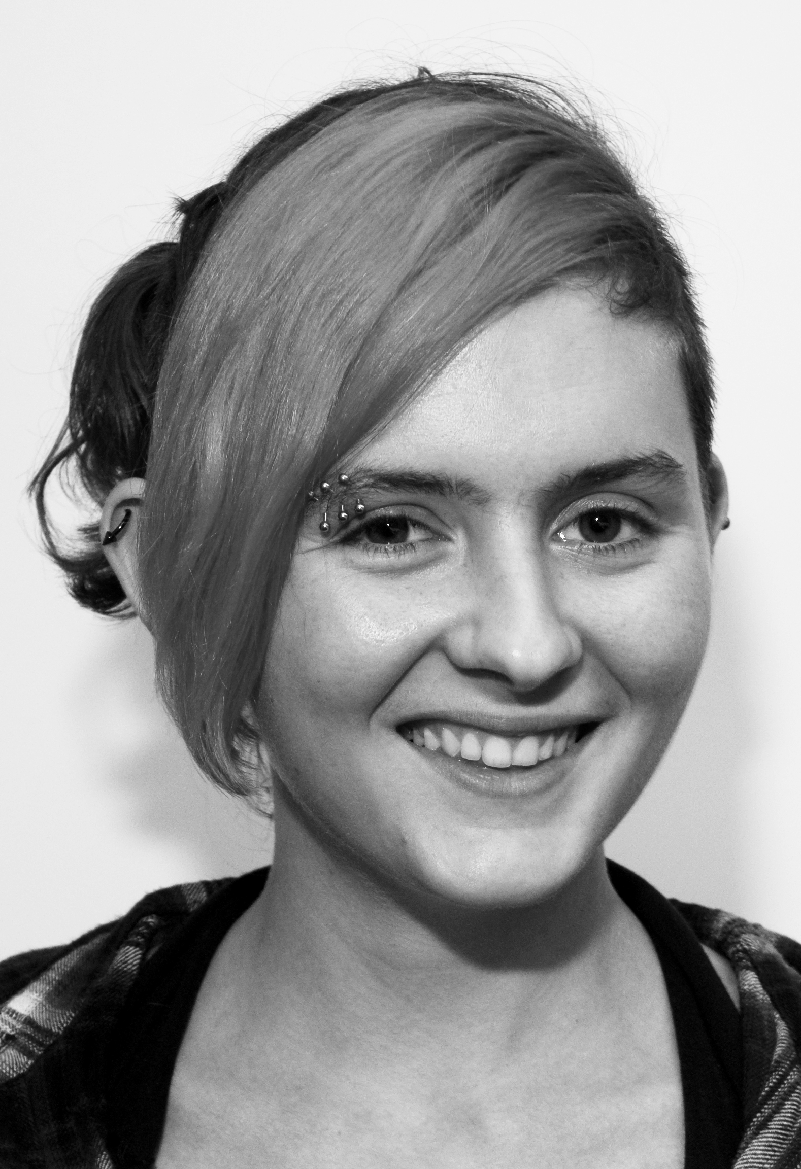 Eva.headshots.maassen.GRAY-1277August 29, 2009 - Webster Journal